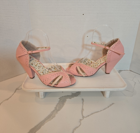 Ellie | Shoes | Bette Paige Ellie Pin Up Girl Old Hollywood Glam Peep ...